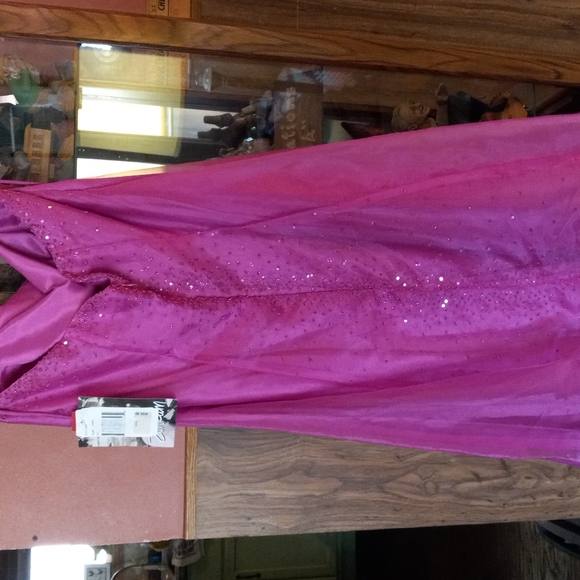 Zum Zum by Niki Livas | Dresses | Zuma Zum Formal Pink Perfect For A ...